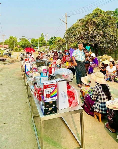 ထိုက်သူပန် တိုင်းရင်းဆေးဝါးထုတ်လုပ်ရေးမှ သင်္ကြန်အကြိုအဖြစ် အခြေခံလူတန်းစားများအား အိမ်သုံးပစ္စည