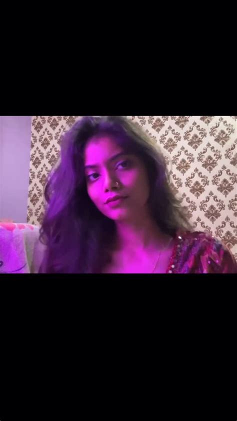 Jiya Nayak Which Faroot🥭🍓🍇 💩posting Foryoupage Foryou Fyp