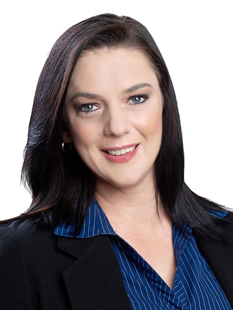 Agent Profile For Jennifer Dippenaar