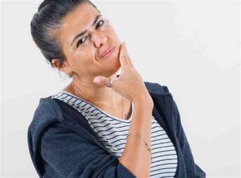 أنواع لغة الجسد وأهميتها في العلاج النفسي عرب ثيرابي