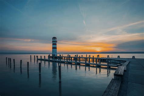 Scenic Lighthouse Scrolller