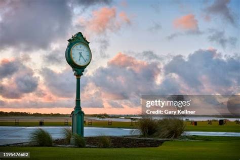 Golf Clock Photos And Premium High Res Pictures Getty Images