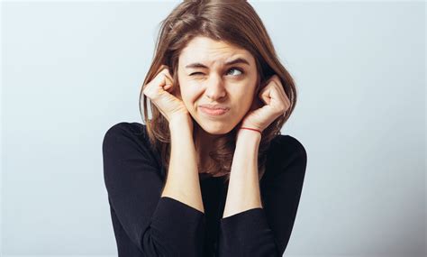 배경 화면 얼굴 여자들 모델 초상화 안경 사진술 가수 사람 머리 소녀 아름다움 손가락 인물 사진 사진 촬영 표정 4000x2413