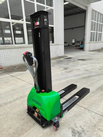 Portable Self Lifting Stacker 500kg 1000kg Innolift Self Loading