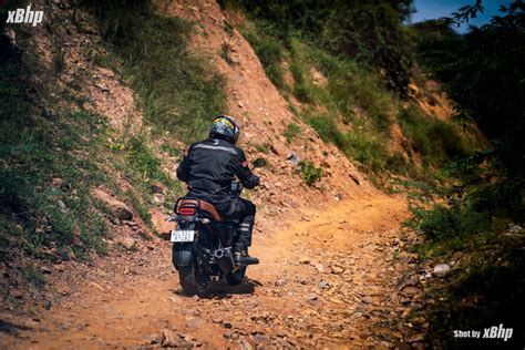 Yamaha Fz X Review Lord Of The Retro Streets As Well