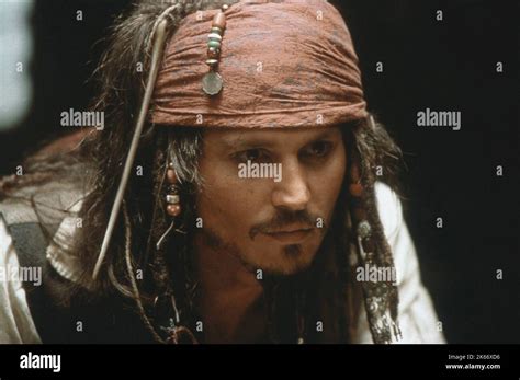 JOHNNY DEPP PIRATES OF THE CARIBBEAN THE CURSE OF THE BLACK PEARL