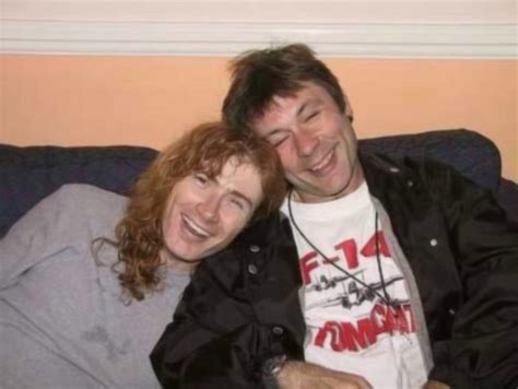 Iron Maiden Bruce Dickinson E Dave Mustaine Roadie Crew