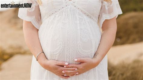 Mackenzie Mckee Is Pregnant With Twins