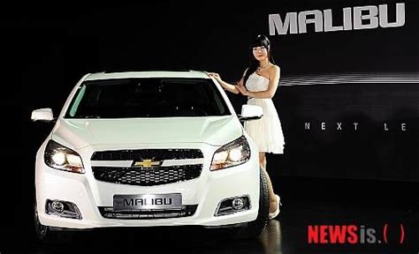 차선이탈 경고장치 적용된 쉐보레 말리부