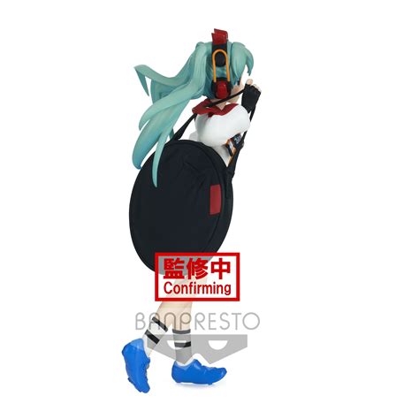 Hatsune Miku Team Ukyo 2020 Racing Miku Figure Crunchyroll Store
