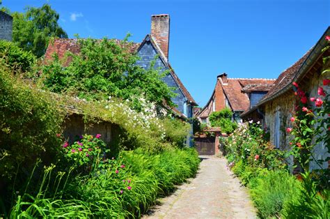 こんな世界の絶景も旅したい【フランスの最も美しい村編】 Webon（ウェボン）
