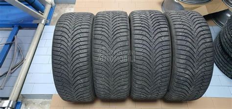 Hankook 225/45 R17 Zimska | Gume | Polovni Automobili
