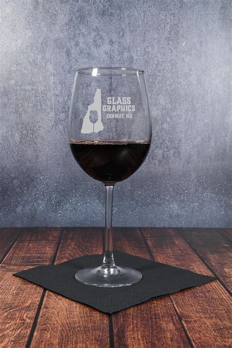 Glass Graphics Personalized Hand Engraved Wine Glass 19oz