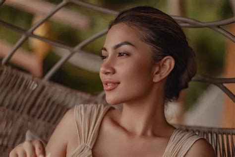 4 Artis Indonesia Yang Punya Bibir Seksi Penuh Pesona Sensual Tak