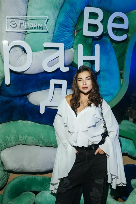 Карина Нигай и Ева Польна на открытии нового пространства от СберПрайм