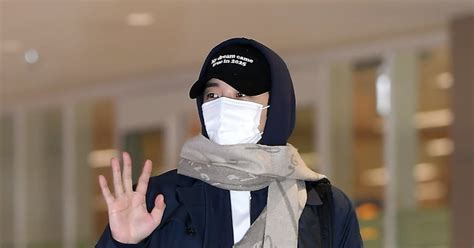 이준호 가려도 안구정화 비주얼만찢남 공항패션 Ten포토