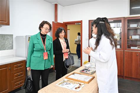 护理学院参观考察南京中医药大学国家级护理实验教学示范中心 成医新闻网