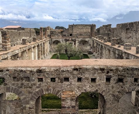 Pompeii Store Norske Leksikon