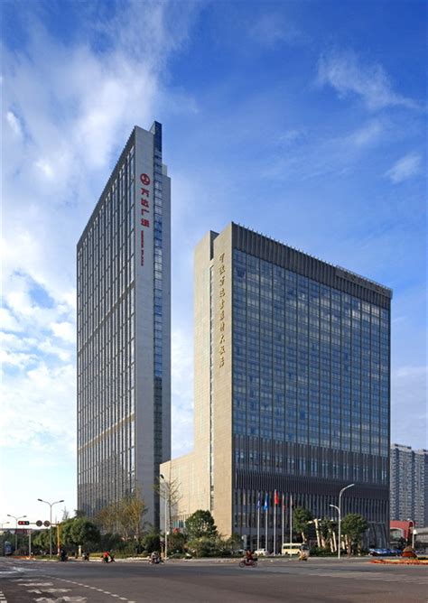 宁波 万达索菲特大饭店 联系我们 腾龙公司在线客服