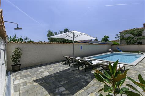 Villa Polion Valbandon In Pula Zu Vermieten Buchen My Luxoria