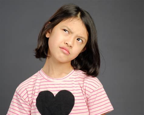 Imágenes De Retrato Nina Asiatica Descarga Gratuita En Freepik