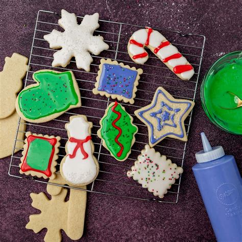 Easy Sugar Cookie Recipe With Royal Icing