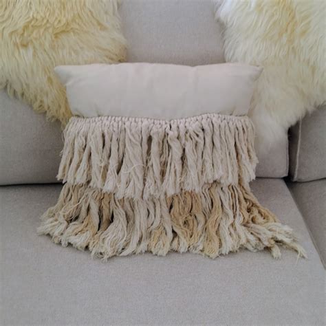 Porta Chaves em Macramé casabyanita