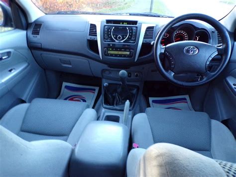 Sold Erz3648 2011 Toyota Hilux History How Much Is It Worth