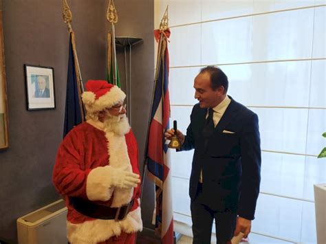 La lettera a Babbo Natale più lunga del mondo per le strade di Marene