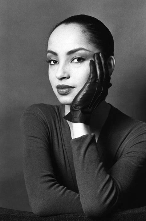 Pin By Esther Gallop On Beauty Sade Adu Sade Singer