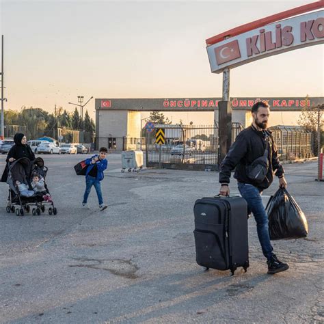 Ankara Hofft Auf Rückkehr Nach Sturz Assads Mehr Als 30000 Geflohene
