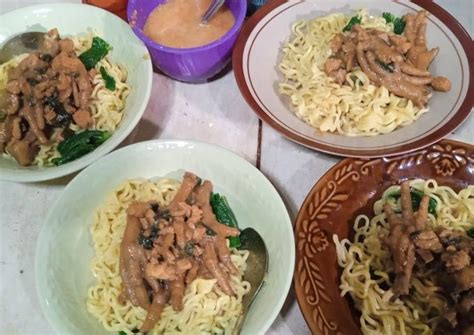 Resep Mie Ayam Ceker Gurih Enak Oleh Safa Food Cookpad