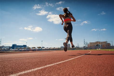 Exercises That Elongate Your Legs Livestrong