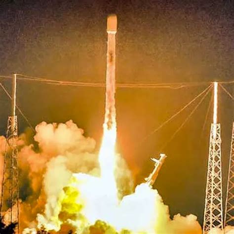 Spacex Lanza 22 Nuevos Satélites Starlink Marcando La Misión Número 50