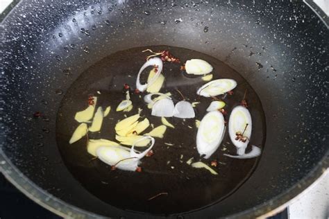 炸丸子记住少放面粉和淀粉教正确做法丸子酥软放凉不发硬 6park
