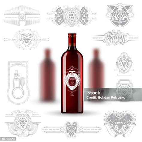 세 현실적인 와인의 빨간 병과 흰색 배경에 실루엣 레이블의 세트를 조롱 벡터 일러스트 1 병 샤프 와 두 병 피사계 심도 각얼음에 대한 스톡 벡터 아트 및 기타 이미지