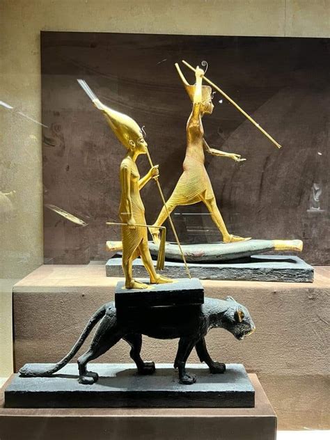 تعرف على آثار الملك توت عنخ آمون المعروضة بمتحف شرم الشيخ صور