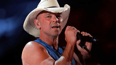 Kenny Chesney New Music In March Summit Master