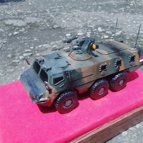 Jual Anoa Pindad Versi 3 Kota Bandung March Miniature Tokopedia