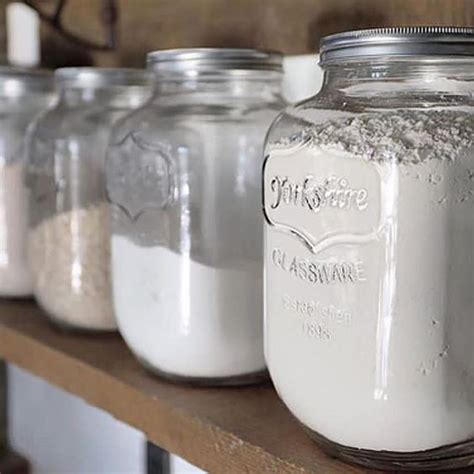 One Gallon Yorkshire Glassware Jar