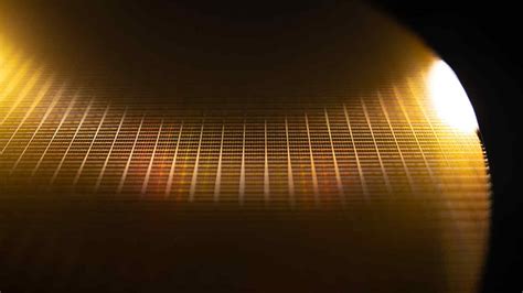world semiconductor market to shrink 4 in 2023 as server investment