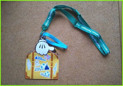 【中古】 Tdl バケーションパッケージ パスケース ＊ トランク型 ＊ディズニー の落札情報詳細 Yahooオークション落札価格検索