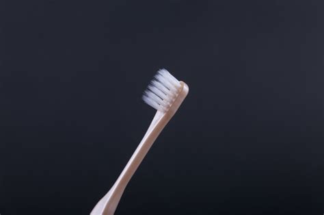 牙刷不同的刷头设计到底有什么影响？ 知乎
