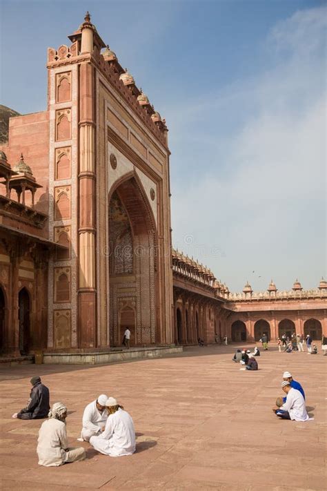 Devotos De Jama Masjid Fatehpur Sikri India Imagen De Archivo Editorial