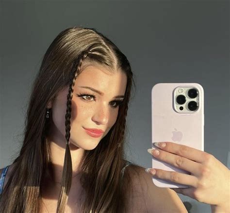 [M4A] I’ve got 400+ pics of Brooke Monk for anyone that rp as or catfish me as her and milks my ...