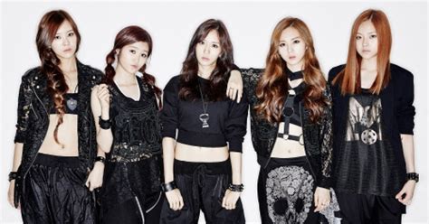 투아이즈 韓 걸그룹 대표로 토니블레어 前영국총리 앞에서 공연