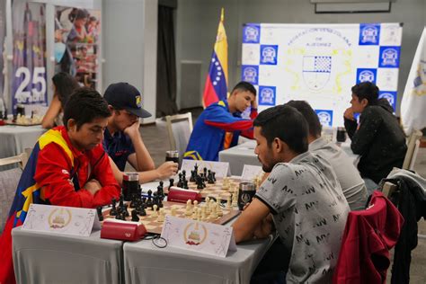 Los Mejores Ajedrecistas Se Enfrentan En El Campeonato Nacional De