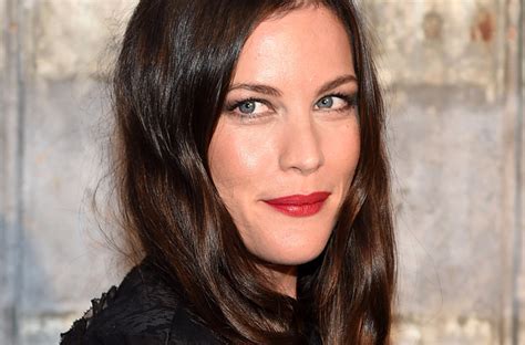 A Los 41 Años Liv Tyler Comparte Esta Inusual Foto En Su Cuenta Y