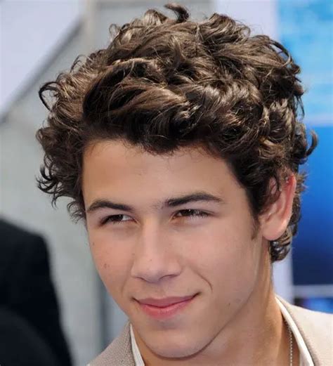 Celebrity Men With Curly Hair 60 Photos Moonagedaydream Film