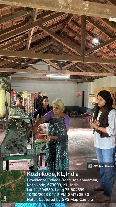 Khadi Mahotsav Nss Providence Womens College Calicut